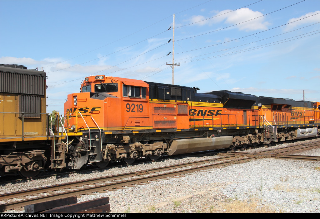 BNSF 9219